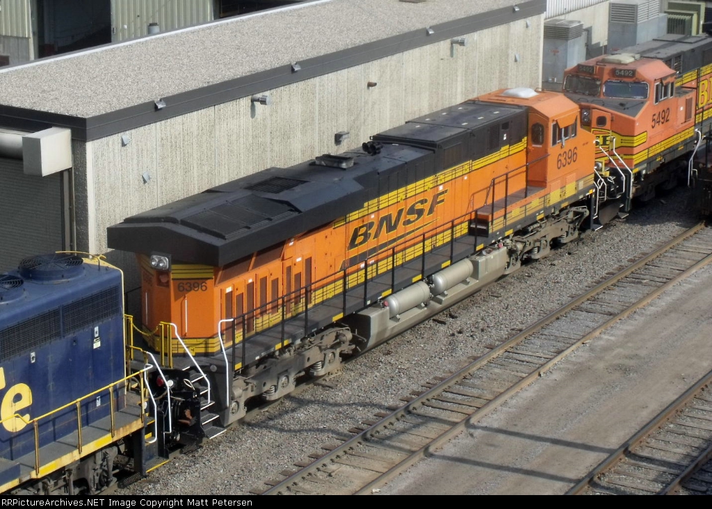 BNSF 6396